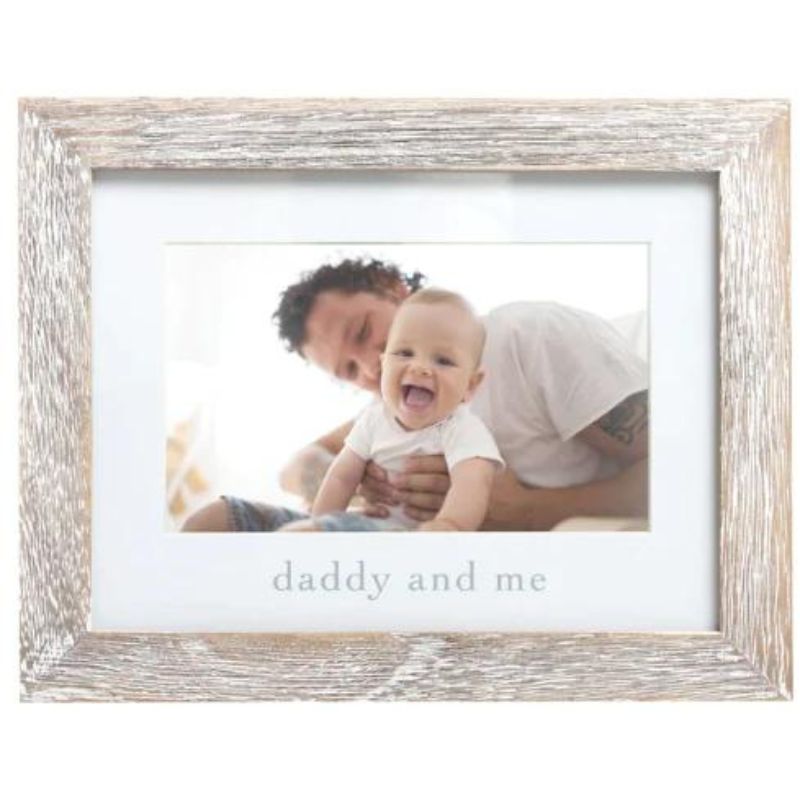 Daddy & Me Rustic Photo Frame | Snuggle Bugz | Canada's Baby Store