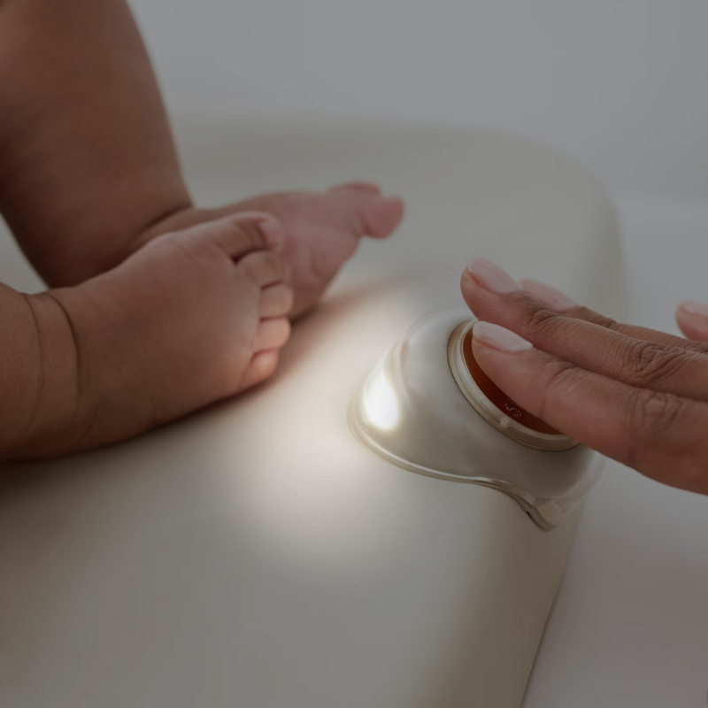 Nursery Style Light Up Changing Pad | Snuggle Bugz | Canada's Baby Store